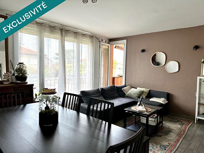 Appartement à vendre - Meyzieu, Nord Ouest - 3 pièces - 2 chambres