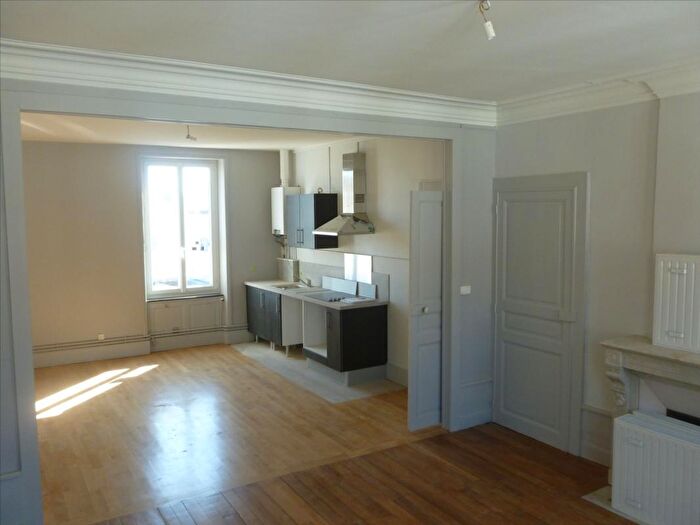 Lunéville, Pierre Semard : Appartement 3 pièces à louer