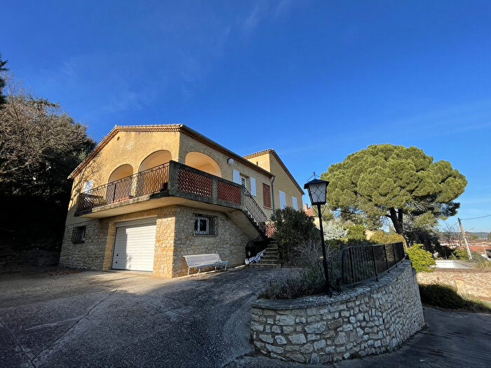 Maison à vendre - Bagnols-sur-Cèze, LAncise, Chaudeyrac, Montigal - 9 pièces - 6 chambres