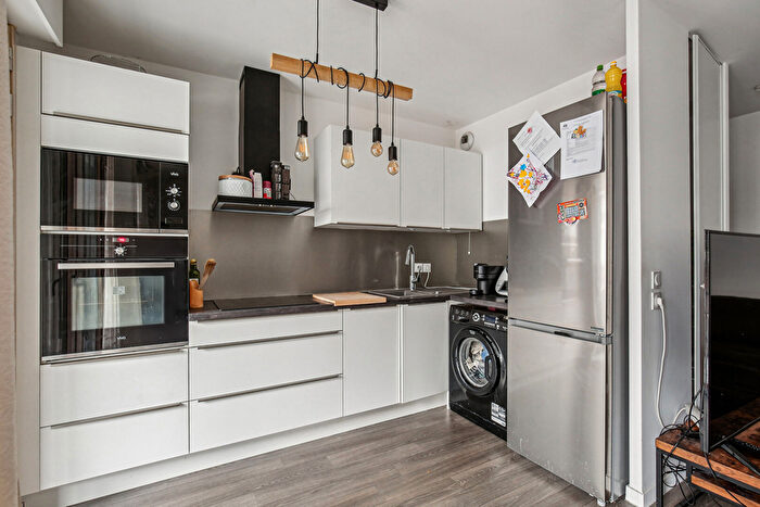 Appartement à vendre - Nanterre, Université - 3 pièces - 2 chambres