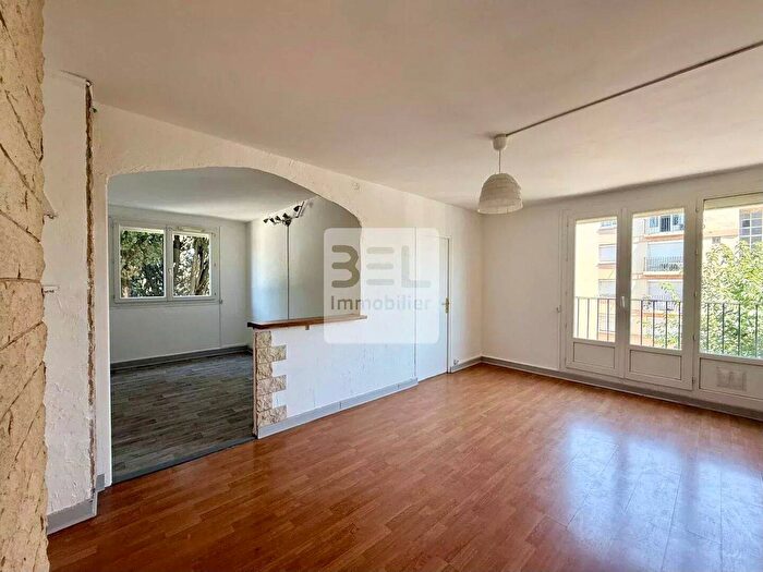 Appartement à louer - Urbain Nord, Bagnols-sur-Cèze - 2 pièces - 1 chambre