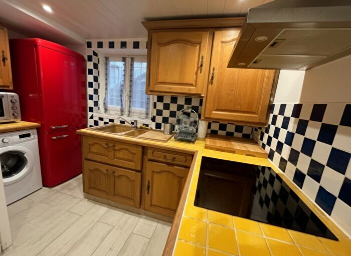 Maison à vendre - Chaumontel - 1 pièce - 1 chambre