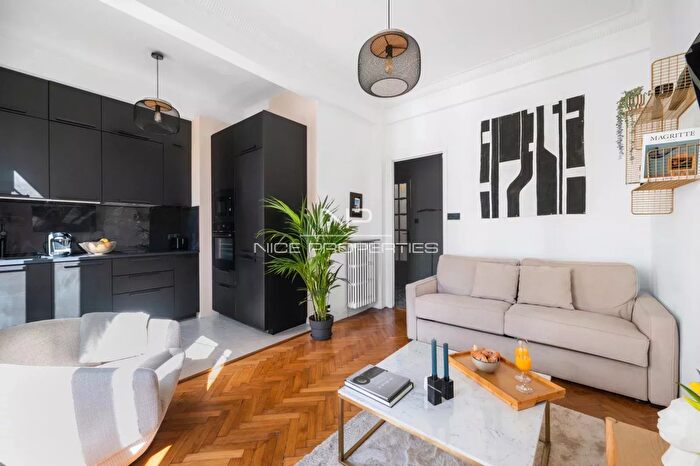 Appartement à vendre - Nice, Carabacel - 1 pièce