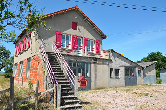 Maison 4 pièces à vendre à Le Bouchaud
