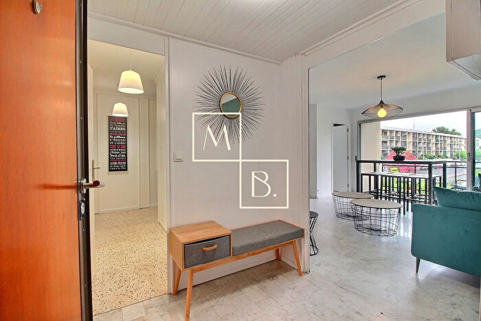 Appartement à louer - Montpellier, Les Cévennes, Clementville - 5 pièces - 4 chambres