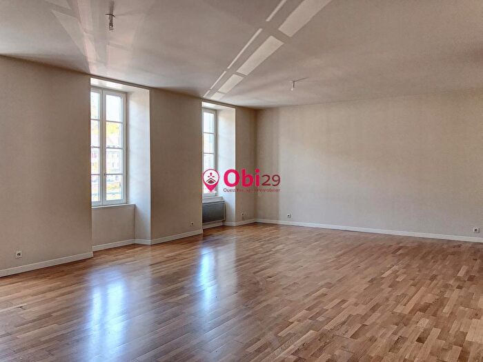 Appartement à louer - Châteaulin - 3 pièces - 2 chambres