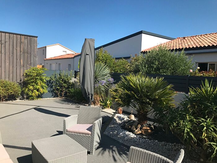Saint-Vincent-sur-Jard - Maison 4 pièces à vendre