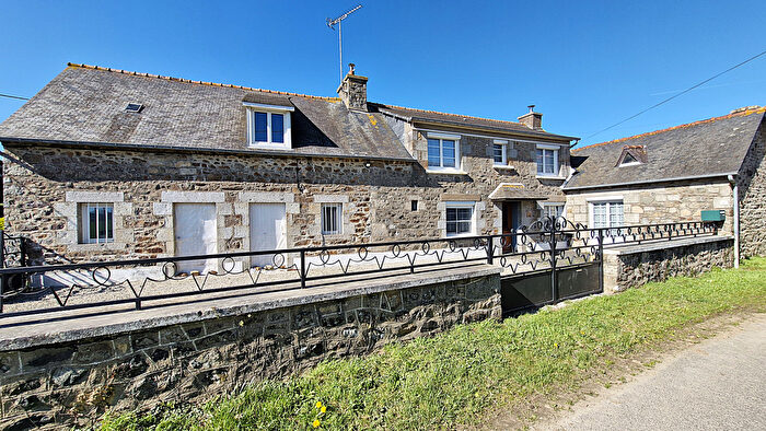 Maison à vendre - Plouvara - 4 pièces - 3 chambres