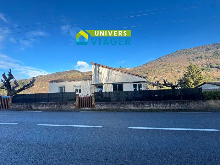 Maison à vendre - Beauvène - 7 pièces - 6 chambres