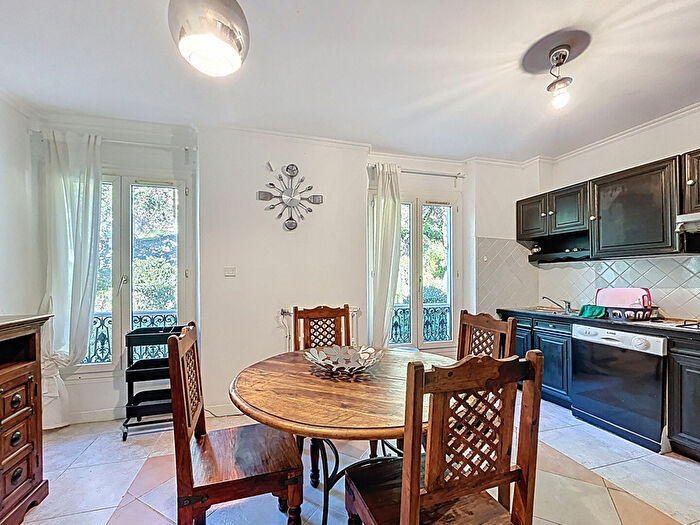 Appartement à louer - Nice, Gairaut - 3 pièces - 2 chambres