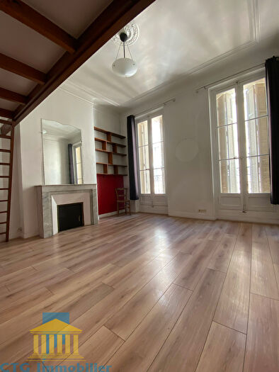 Appartement à louer - Marseille e , Perier - 2 pièces - 1 chambre
