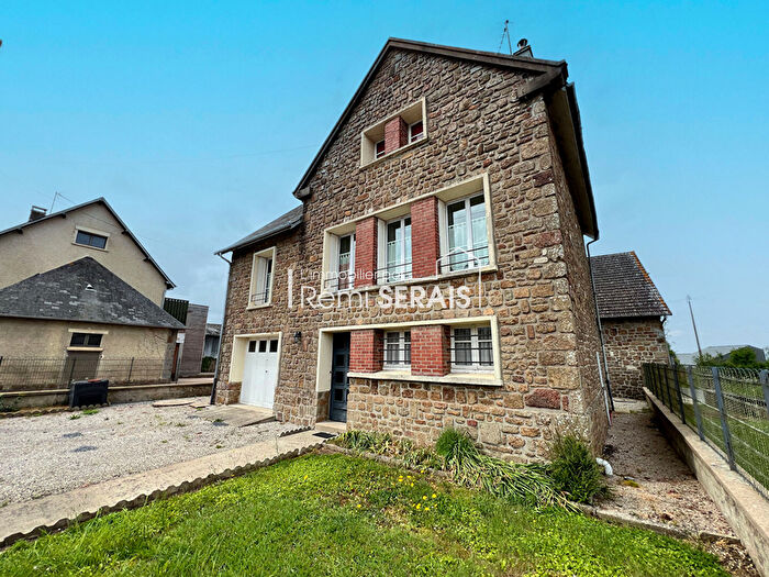La Fresnaye-au-Sauvage : Maison 3 pièces à vendre