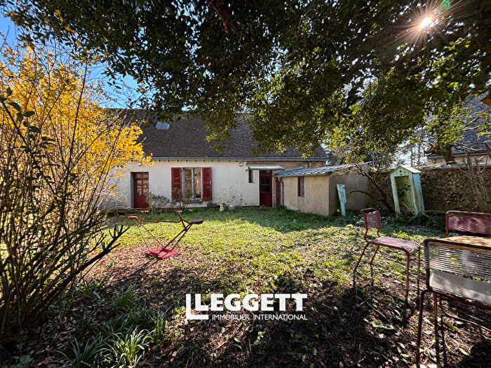 Maison à vendre - Beaumont-les-Autels - 5 pièces - 3 chambres