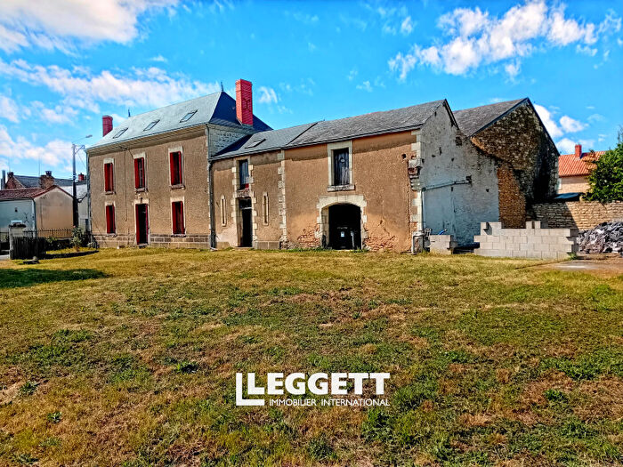 Maison à vendre - Thouars - 5 pièces - 3 chambres