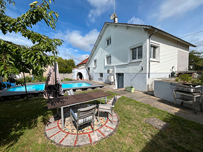 Maison à vendre - Villemandeur - 5 pièces - 4 chambres