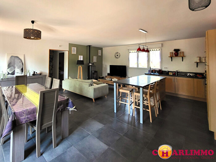 Maison à vendre - Saint-Junien - 5 pièces - 4 chambres