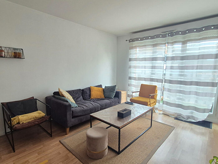 Appartement à vendre - Arras, Saint-Michel - 2 pièces - 1 chambre