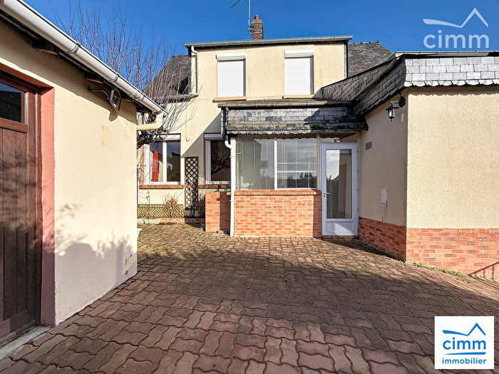 Maisons à vendre et appartements à louer - 2