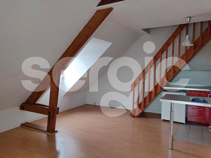 Appartement à louer - Salouël - 2 pièces - 1 chambre