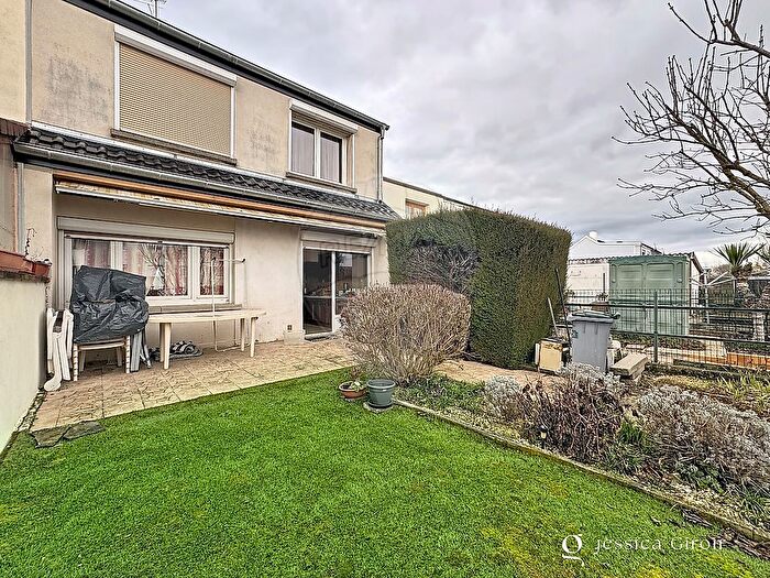 Maison à vendre - Biesheim - 4 pièces - 3 chambres