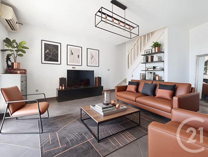 Appartement à vendre - Pontault-Combault, Centre commercial - 3 pièces - 2 chambres