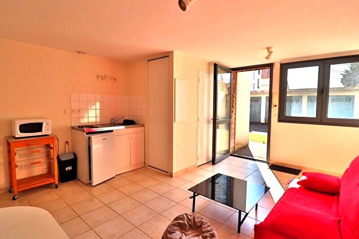 Appartement à louer - Trévois-Croncels, Troyes - 1 pièce