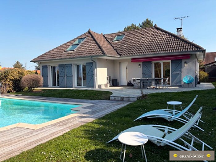 Maison à vendre - Dommartin - 6 pièces - 5 chambres