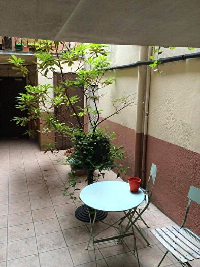 Appartement à louer - Hauts Pavés, Nantes - 1 pièce