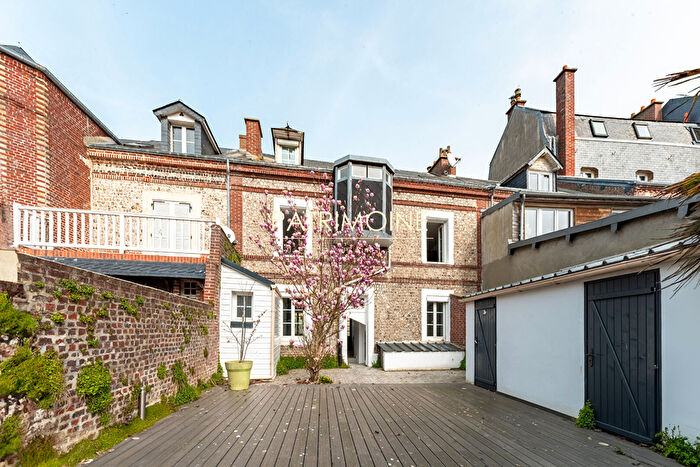 Maison 8 pièces à Étretat, à vendre