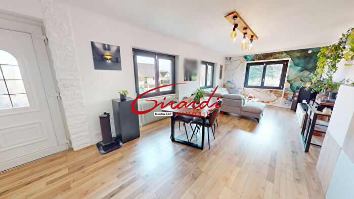 Maison à vendre - Eschentzwiller - 6 pièces - 4 chambres