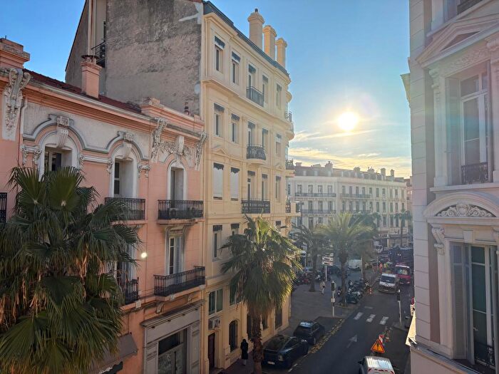 Appartement à vendre - Cannes, Carnot - 3 pièces - 2 chambres