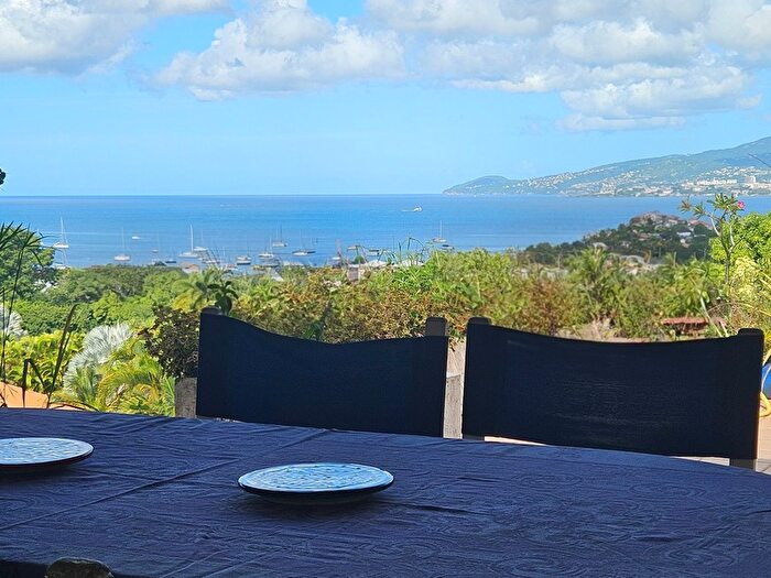 Maison à vendre - Les Trois-Îlets - 8 pièces - 5 chambres