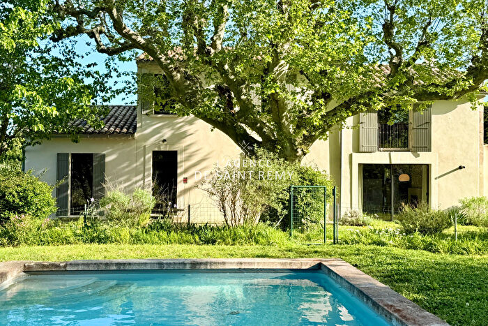 Châteaurenard, Jentelin, Route d'Avignon, Confignes : Maison 7 pièces à vendre