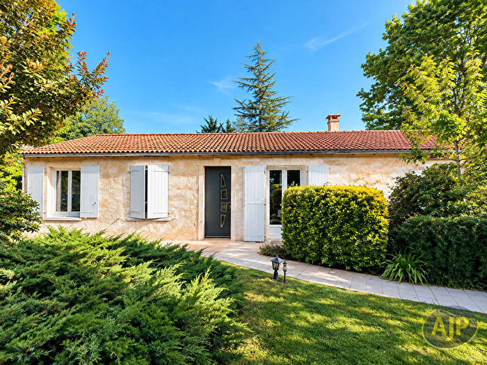 Maison 4 pièces à vendre à Saint-Georges-des-Coteaux