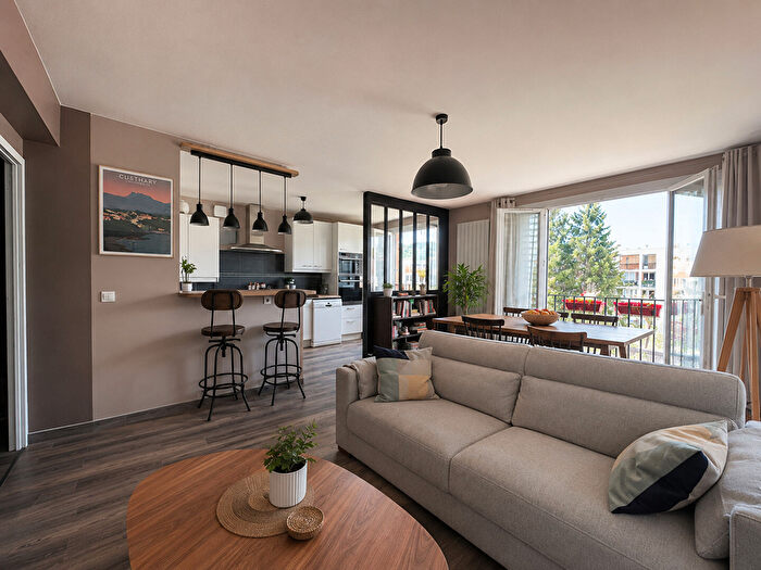 Appartement 3 pièces à Bièvres, à vendre