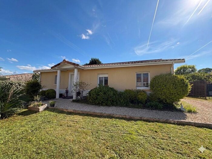 Maison 4 pièces à vendre à Bazas