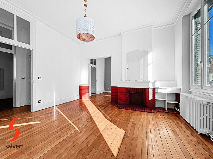 Appartement à vendre - Montluçon, Centre-ville, Les Forges - 5 pièces - 3 chambres