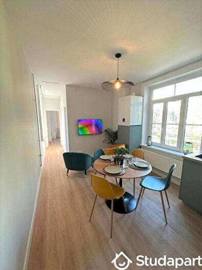 Appartement à louer - Caulier, Lille - 1 pièce - 3 chambres