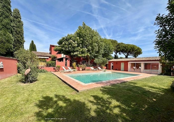 Maison 16 pièces à vendre à Le Luc