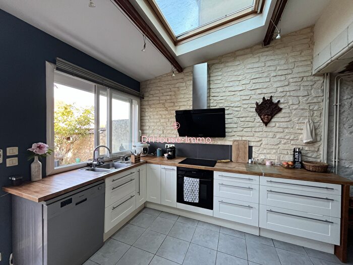 Maison 5 pièces à vendre à Dangé-Saint-Romain