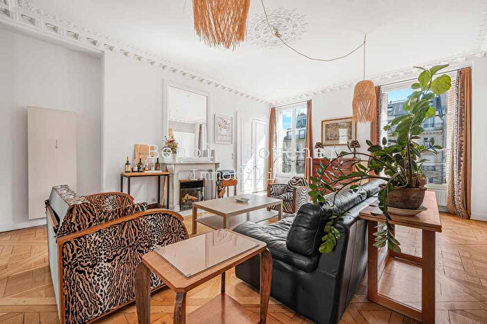 Paris 10ème, Porte Saint-Martin, Paradis : Appartement 5 pièces à vendre