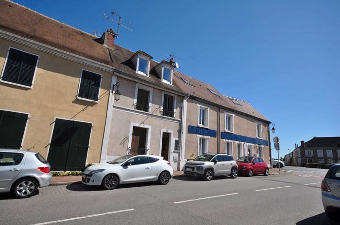 Neauphle-le-Château : Appartement 1 pièce à louer
