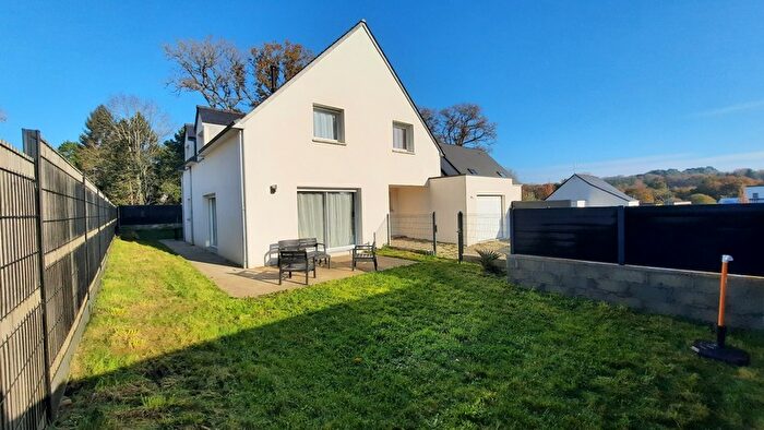 Maison à vendre - Plouay - 8 pièces - 5 chambres