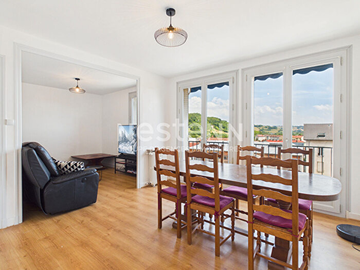 Appartement 4 pièces à vendre à Aurillac, Centre-ville