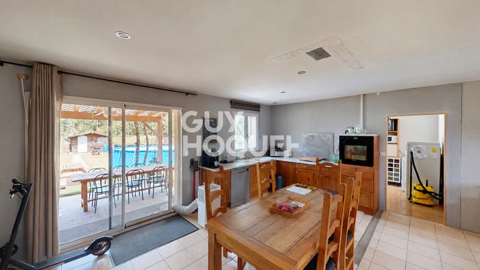 Maison 5 pièces à Vertheuil, à vendre