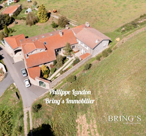 Maison à vendre - Marlhes - 12 pièces - 4 chambres