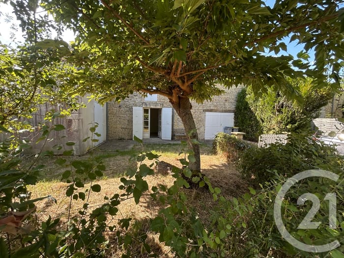Saint-Sauveur-d'Aunis : Maison 3 pièces à louer