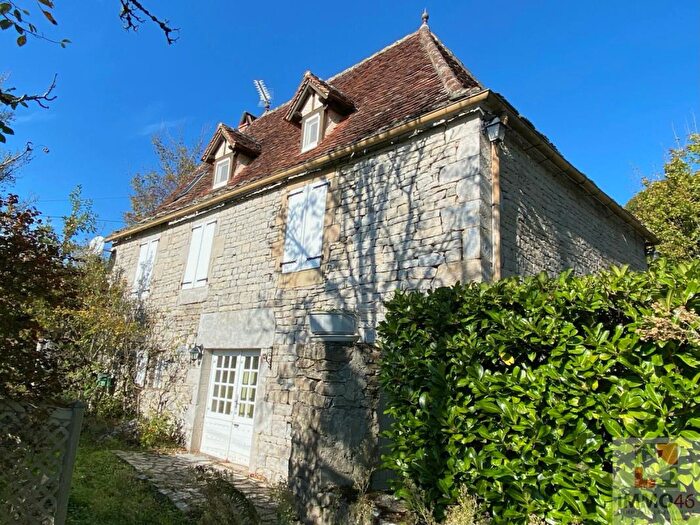 Maison à vendre - Mayrinhac-Lentour - 3 pièces - 1 chambre