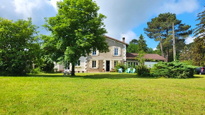 Maison 6 pièces à vendre à Mussidan