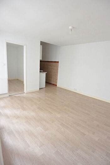 Appartement à louer - Bordeaux, Capucins, Saint-Michel - 2 pièces - 1 chambre